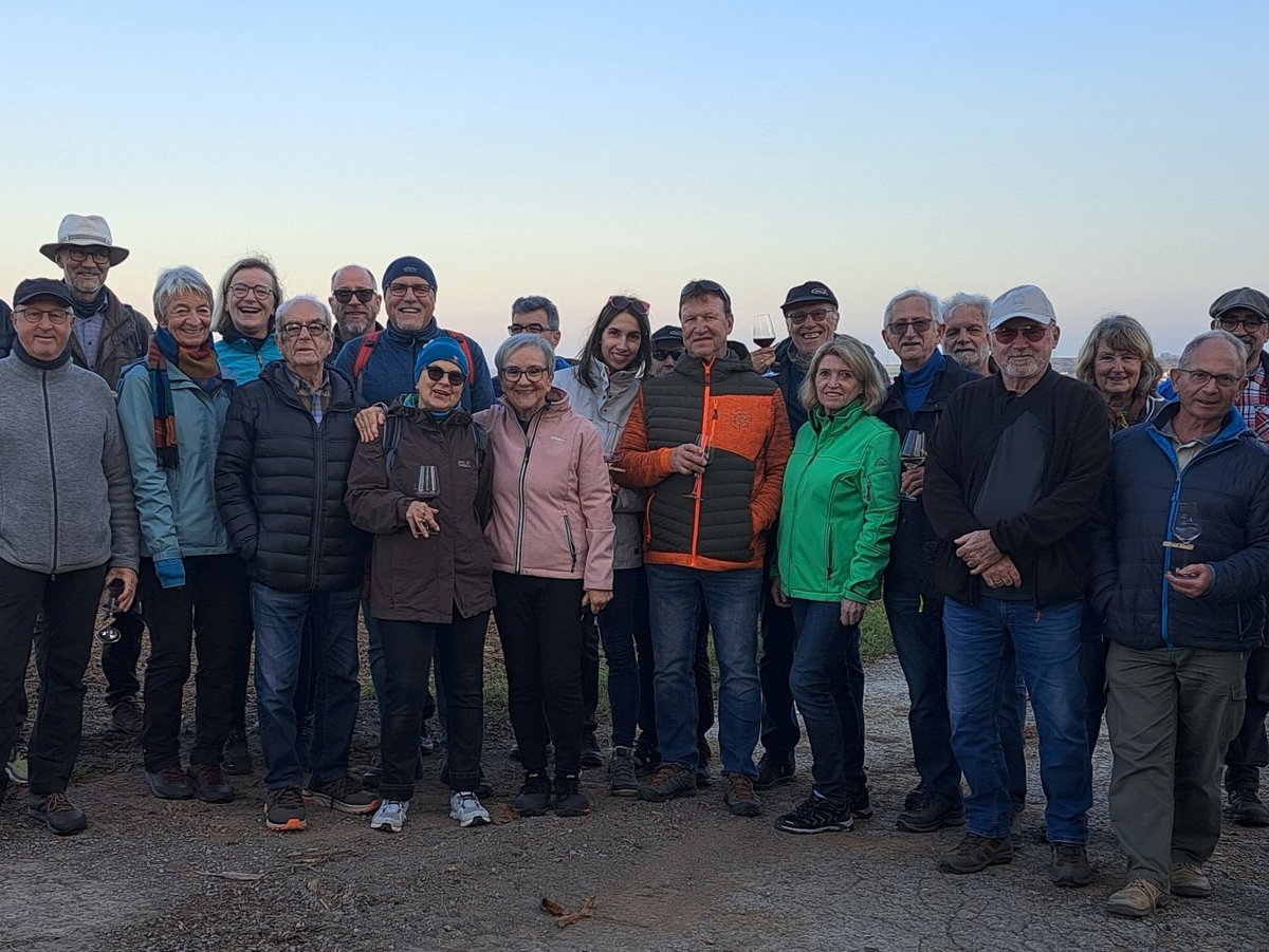 Radlerausflug unter dem Motto "Mythos 401" auf Schusters Rappen