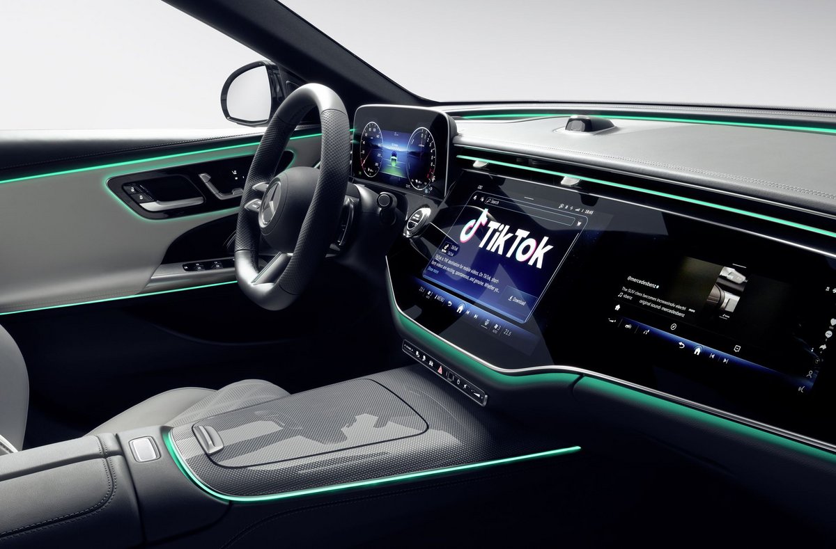 Warum Mercedes Tiktok ins Auto bringt
