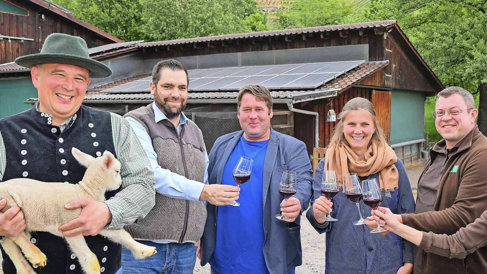 Wein trifft Lamm am Fuße des Geigersbergs