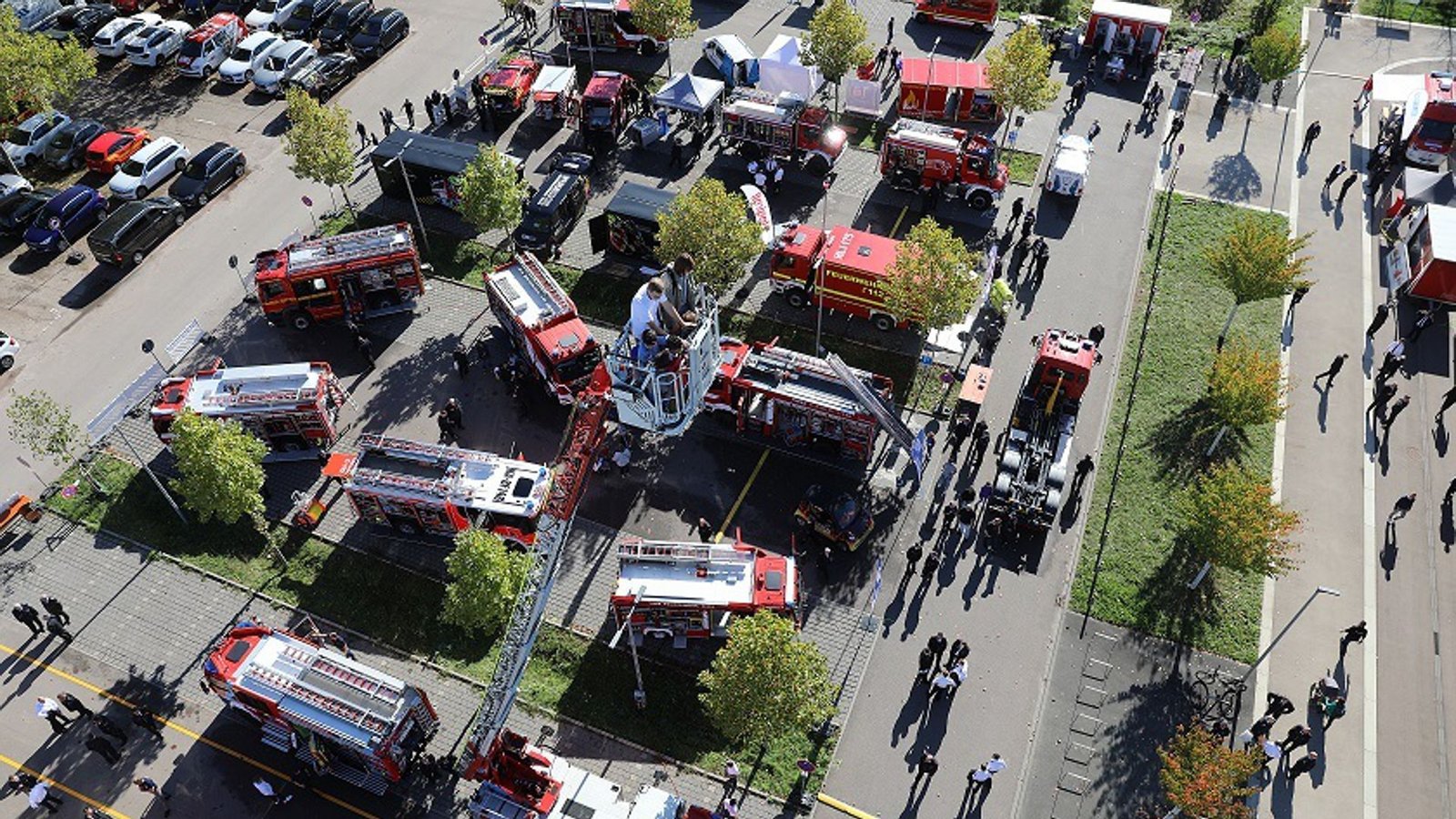 Feuerwehrfest im Großformat