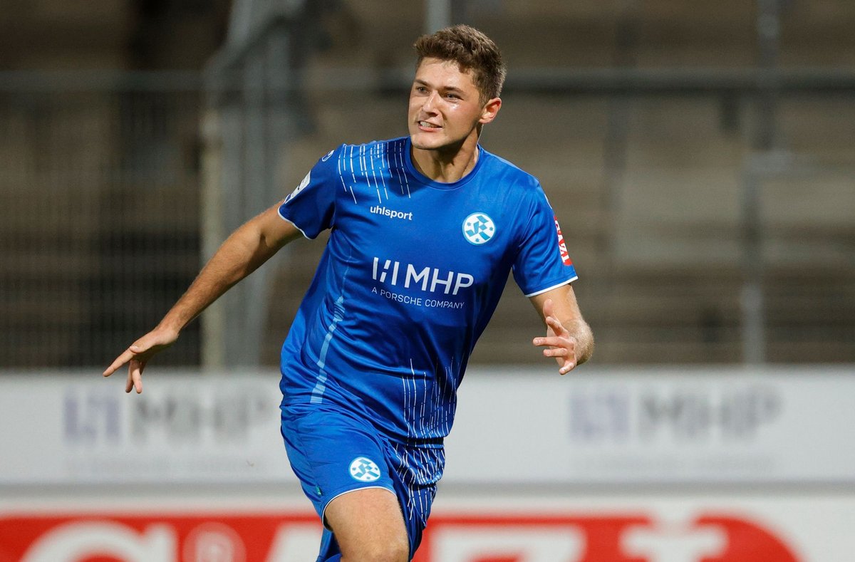 Niklas Antlitz führt die Blauen zum nie gefährdeten Heimsieg