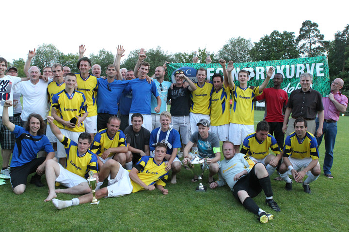 Andreas Bahmer köpft FCG zum Stadtpokaltitel