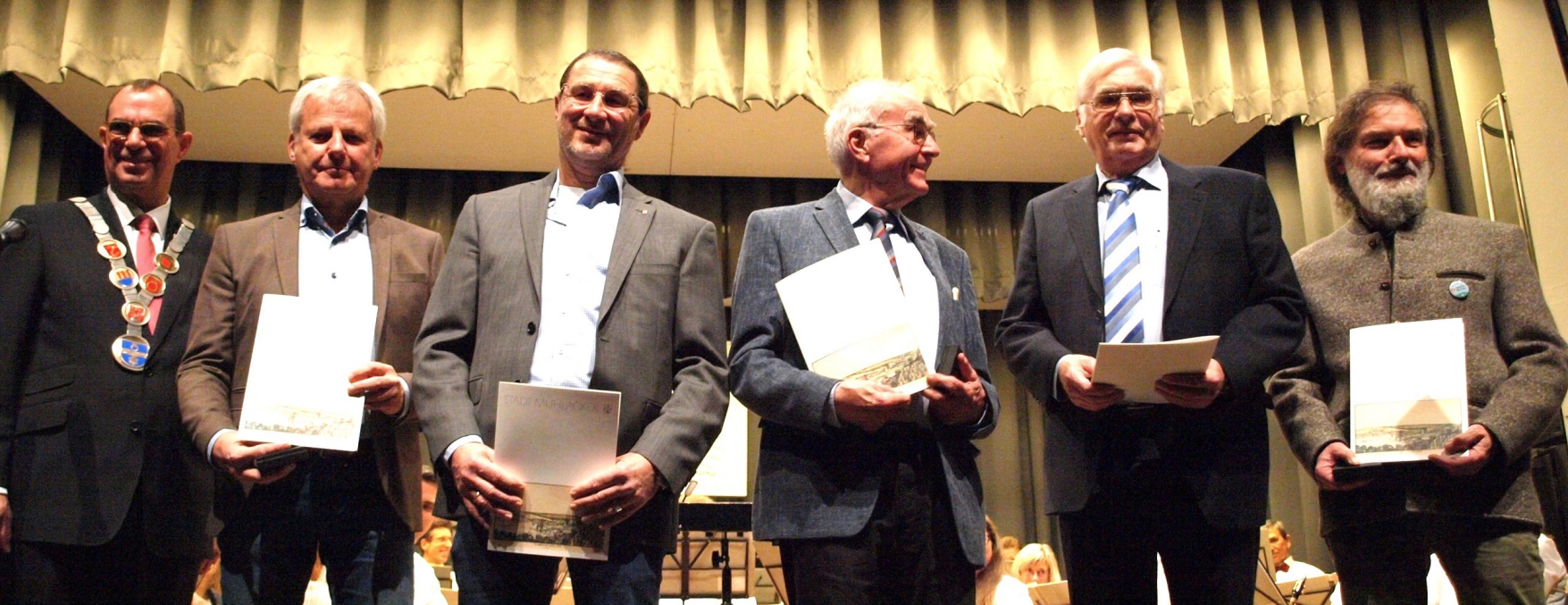 Fünf Männer retten das Wahrzeichen Mühlackers