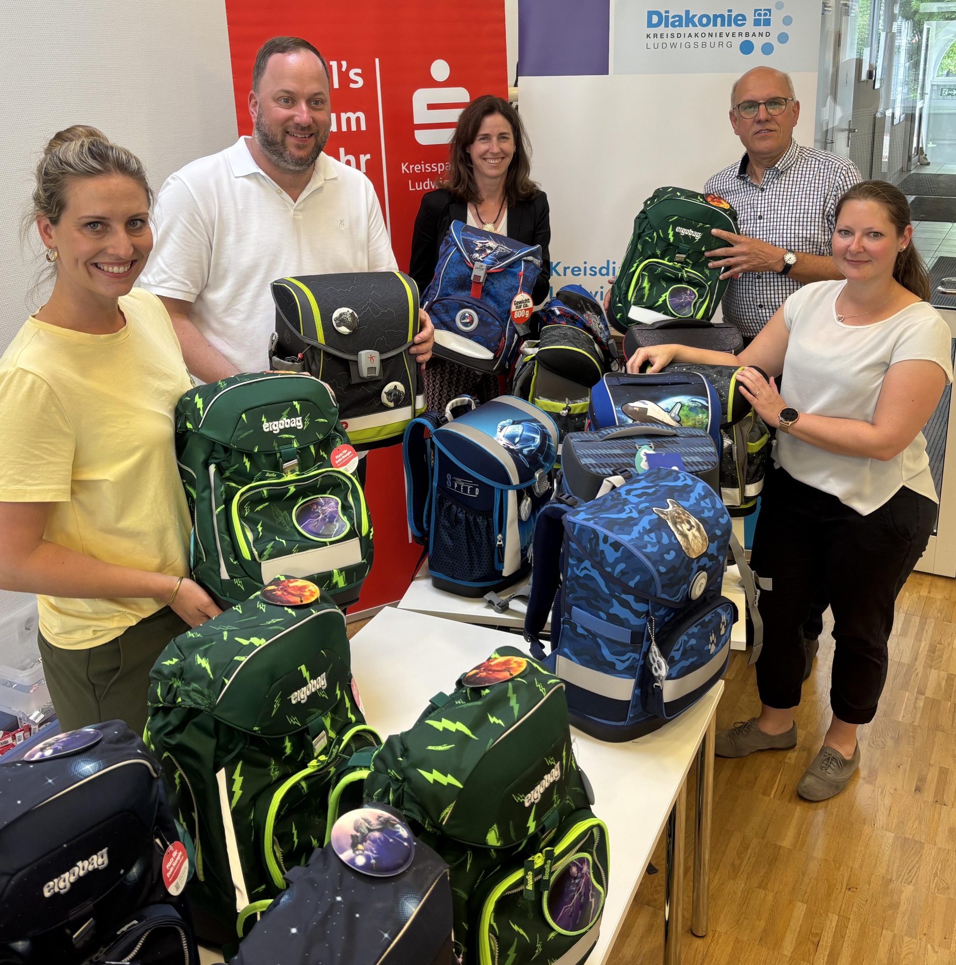 Ranzen für 200 Schulanfänger im Landkreis Ludwigsburg