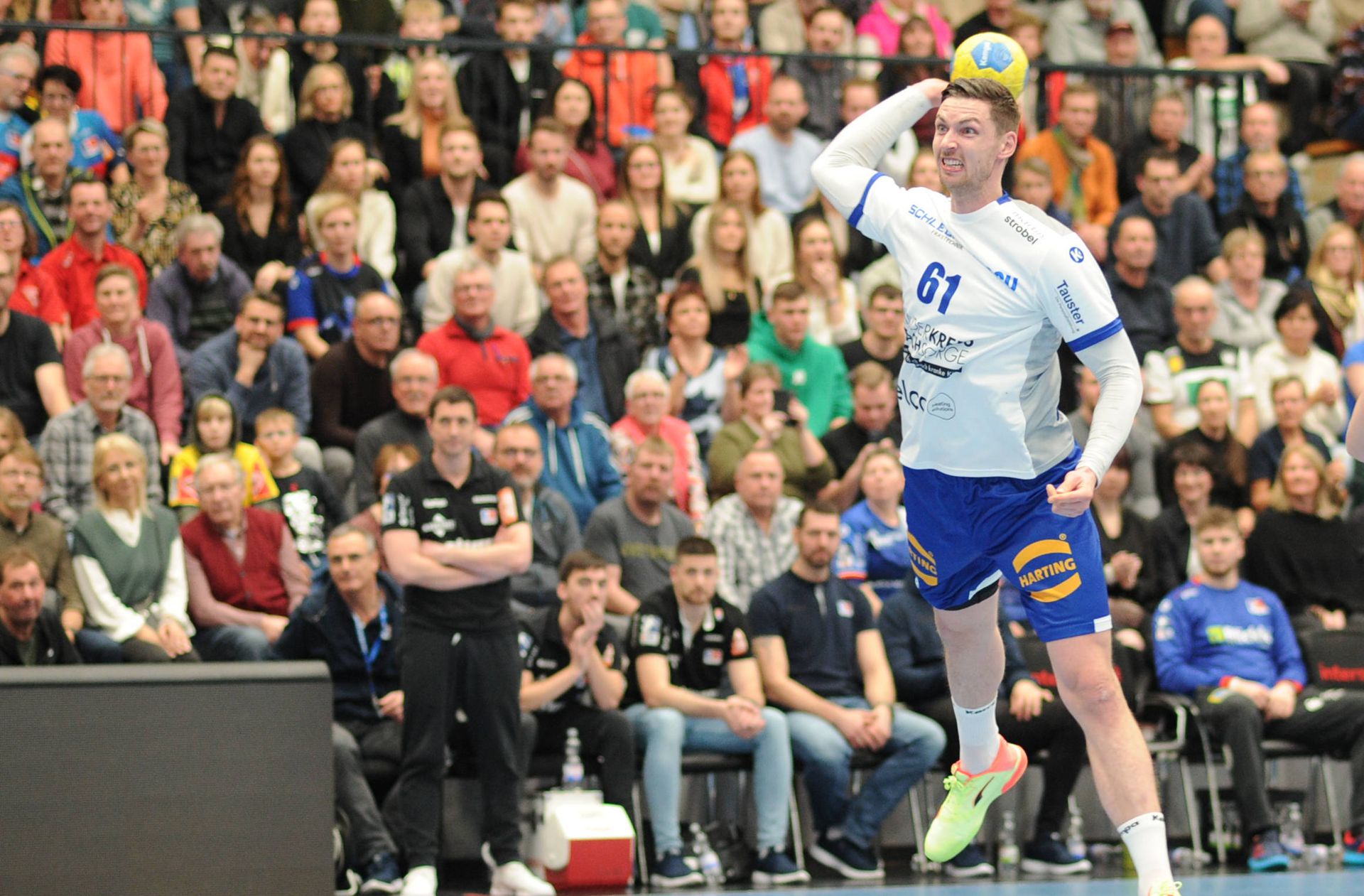 Handballfest bringt viel Geld für guten Zweck