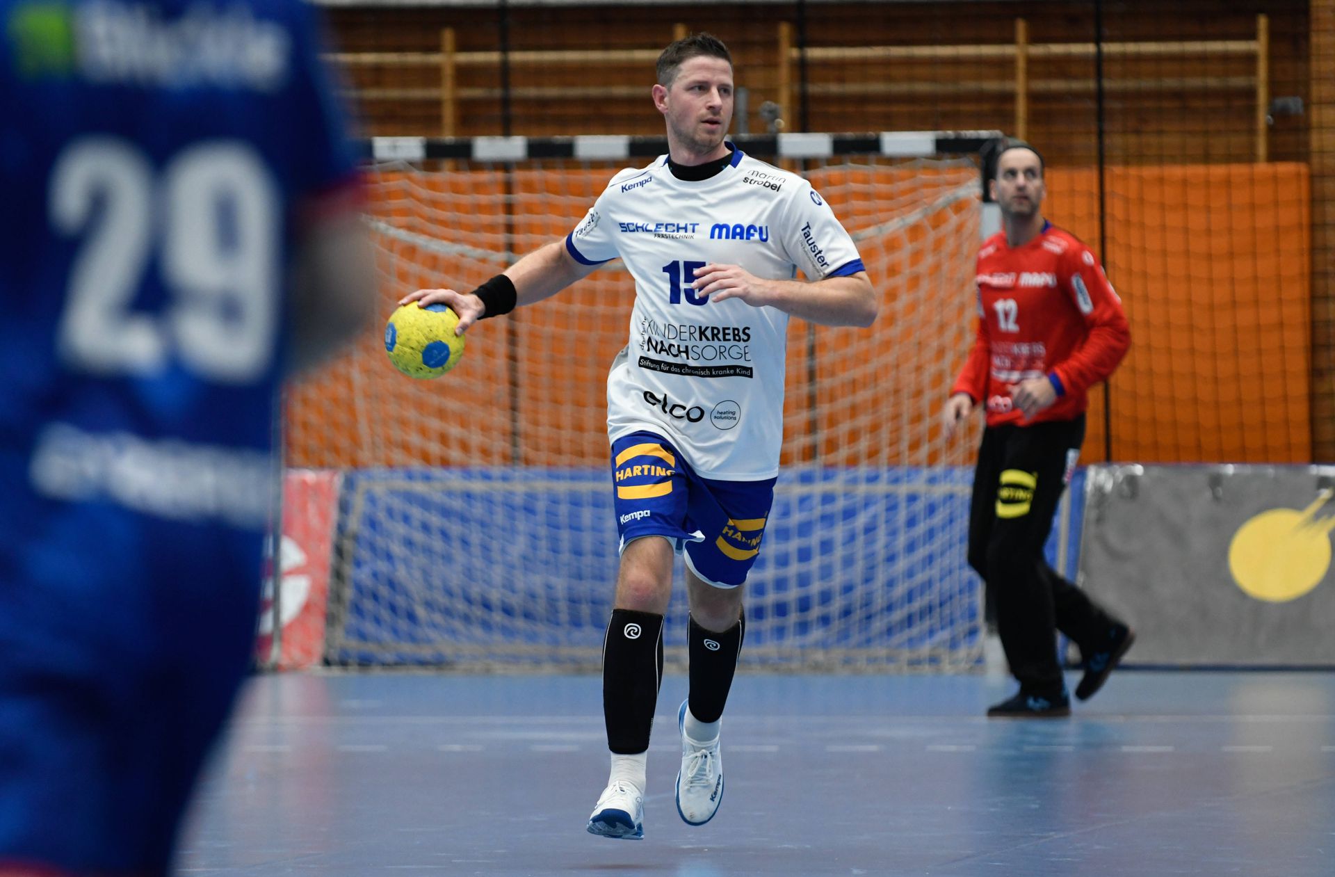 Handballfest bringt viel Geld für guten Zweck